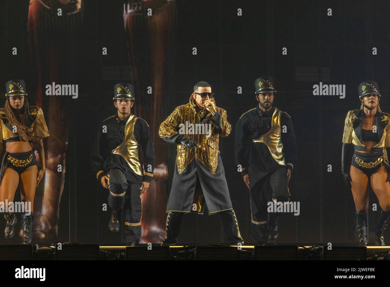 Puerto rican singer daddy yankee hi-res stock photography and images ...