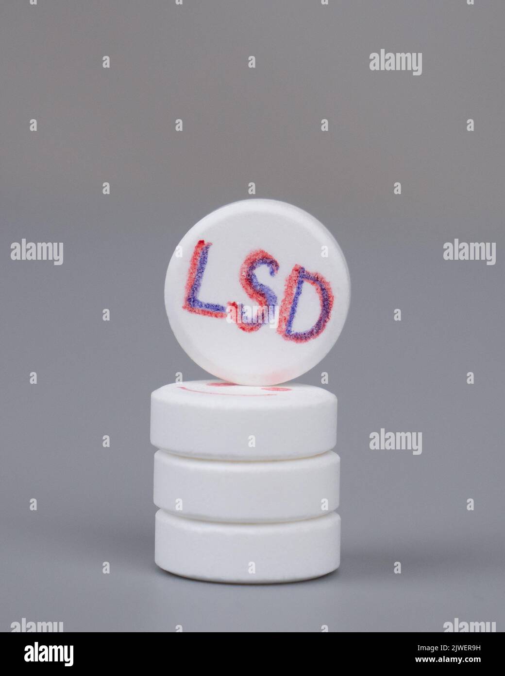 Lsd acid hi-res stock photography and images - Alamy