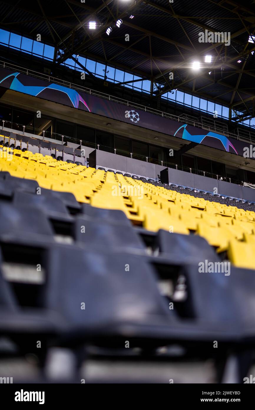 Kobenhavn v borussia dortmund hi-res stock photography and images - Alamy