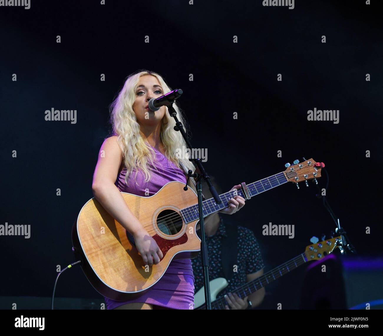 September 4, 2022, Portsmouth, Virginia, USA: MEGAN MORONEY brings some ...
