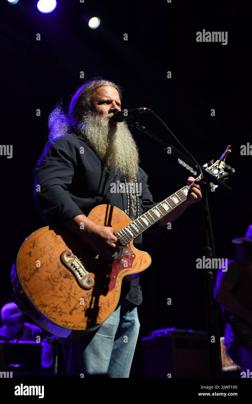 September 4, 2022, Portsmouth, Virginia, USA: JAMEY JOHNSON brings some ...