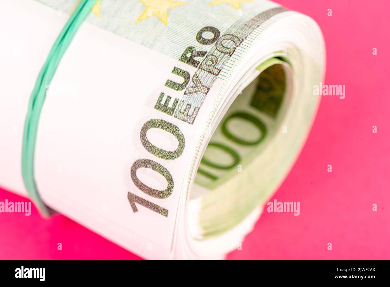 100 euro banknote back hi-res stock photography and images - Alamy