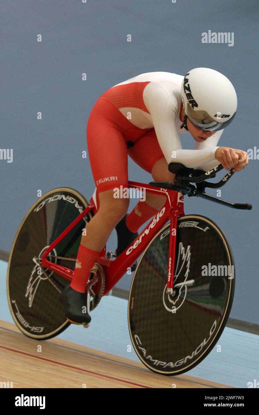 Grace LISTER of England in the women's 3000m Individual Pursuit cycling ...