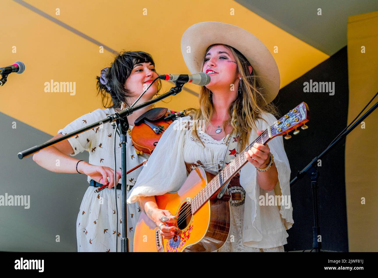 Country singer, Sierra Ferrell, Edmonton Folk Music Festival, Edmonton ...
