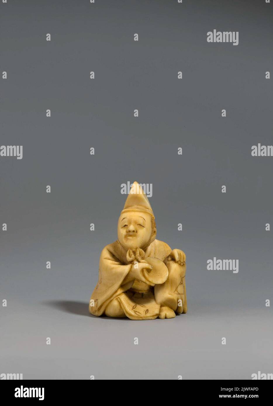 Netsuke dancer hi-res stock photography and images - Alamy
