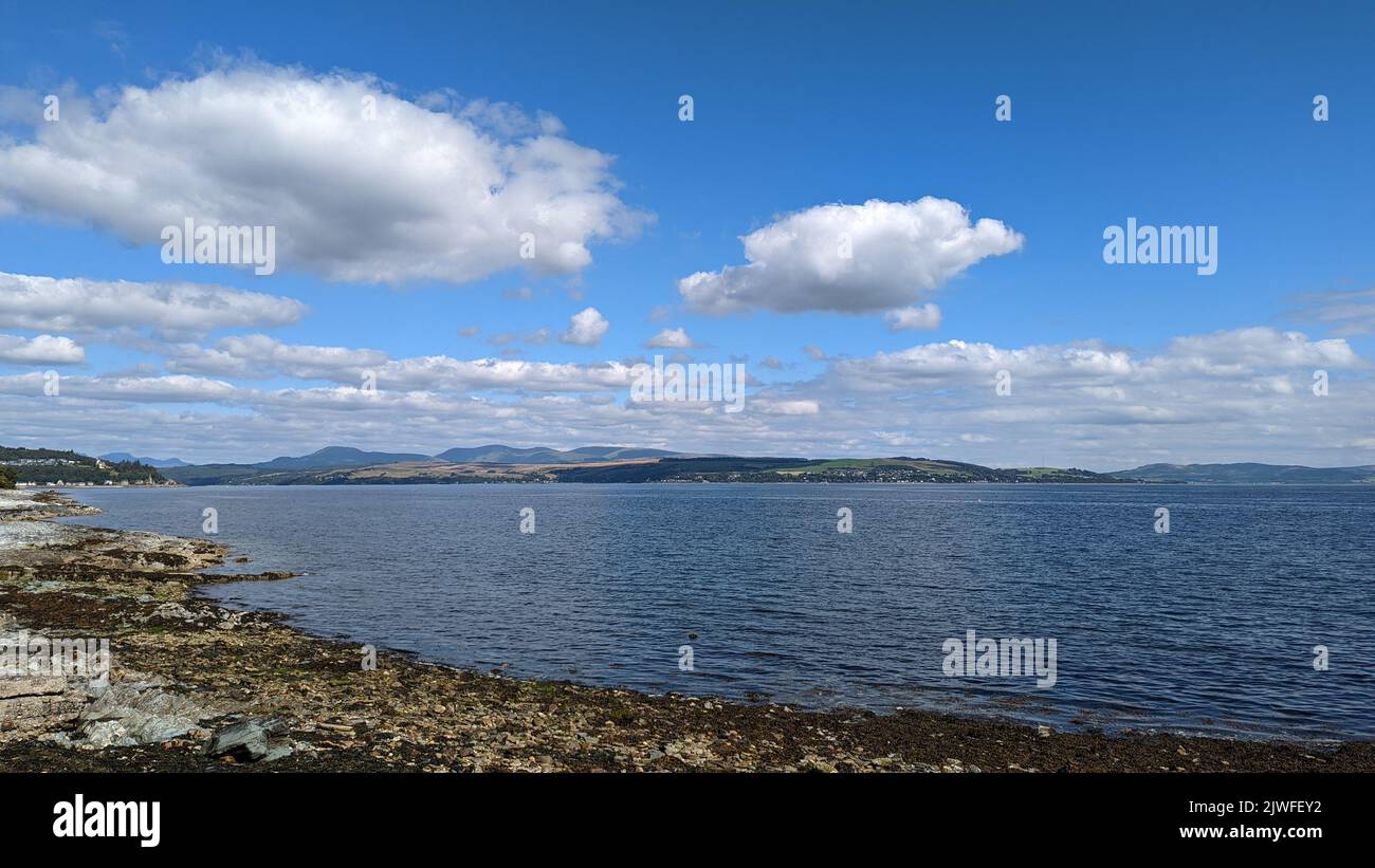 Dunoon old pier hi-res stock photography and images - Alamy
