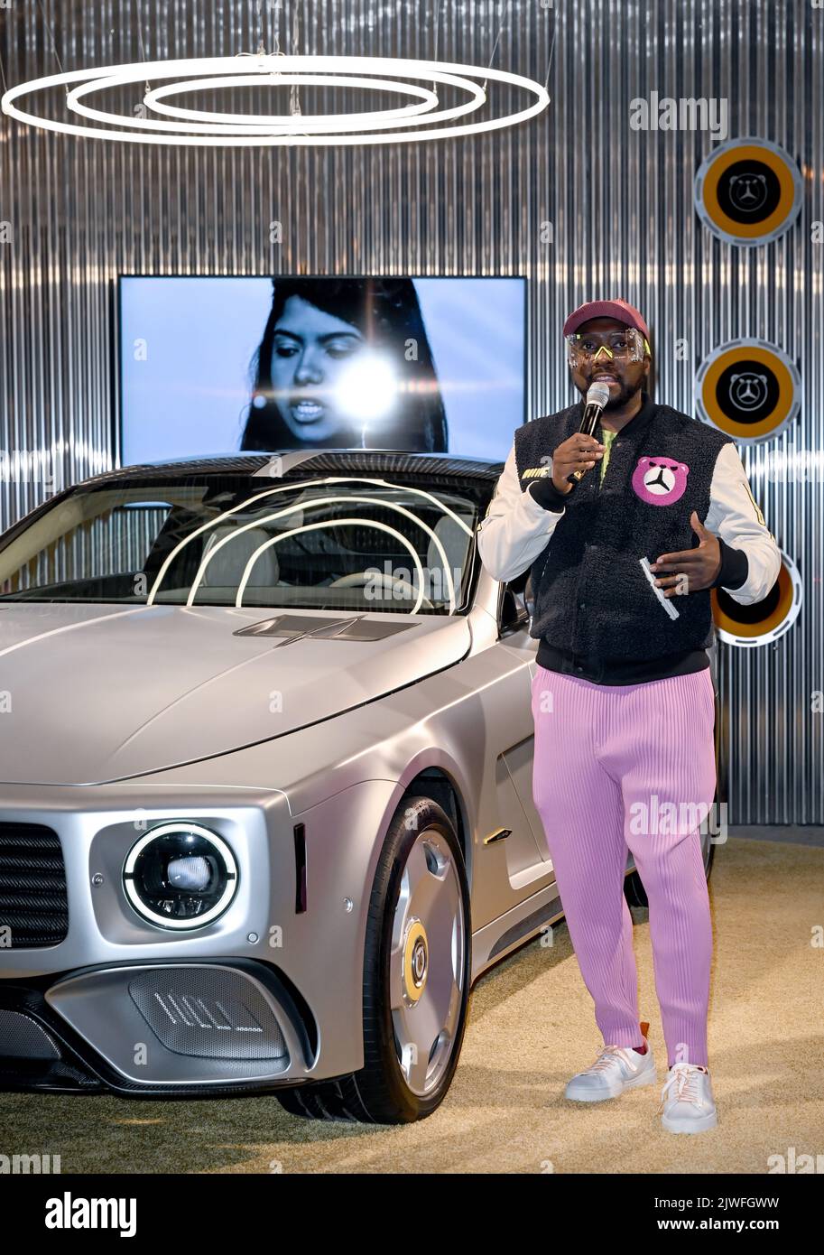 Berlin, Germany. 05th Sep, 2022. US musician will.i.am poses in front ...