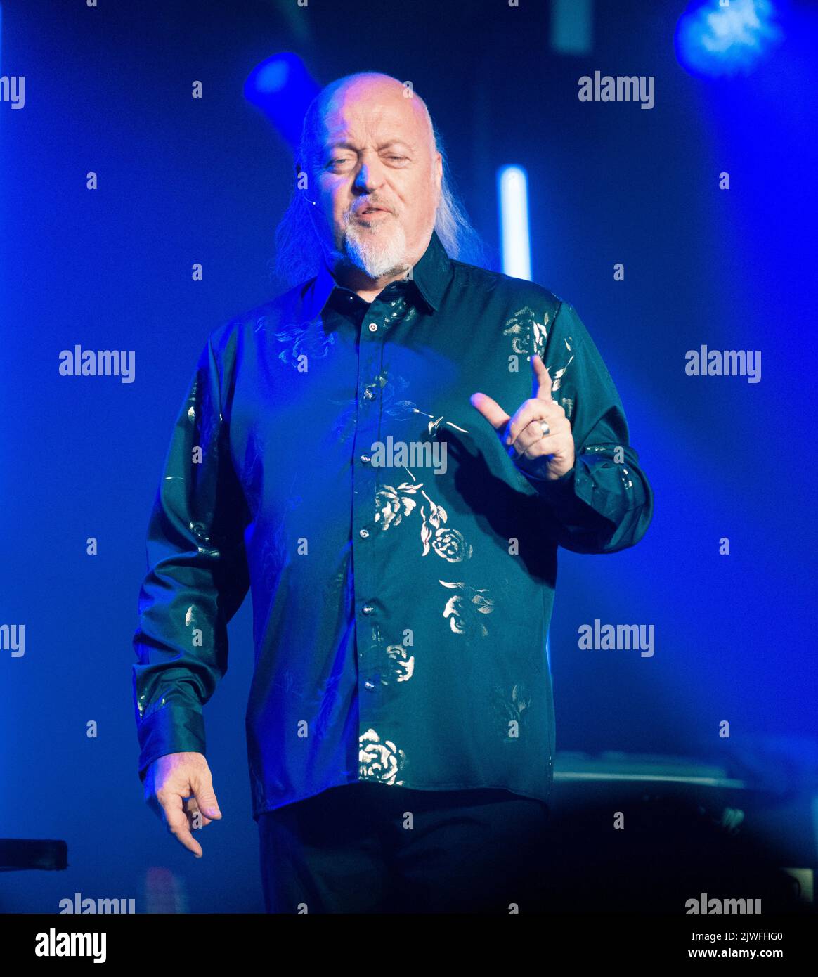 Bill Bailey at the towersey festival claydon house buckinghamshire ...