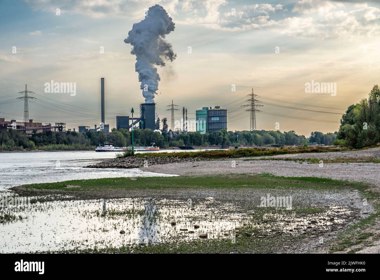 Hkm stahlwerk huckingen hi-res stock photography and images - Alamy