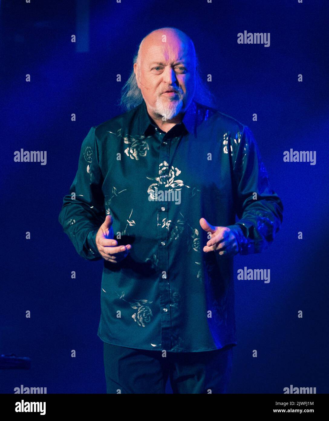 Bill Bailey at the towersey festival claydon house buckinghamshire ...