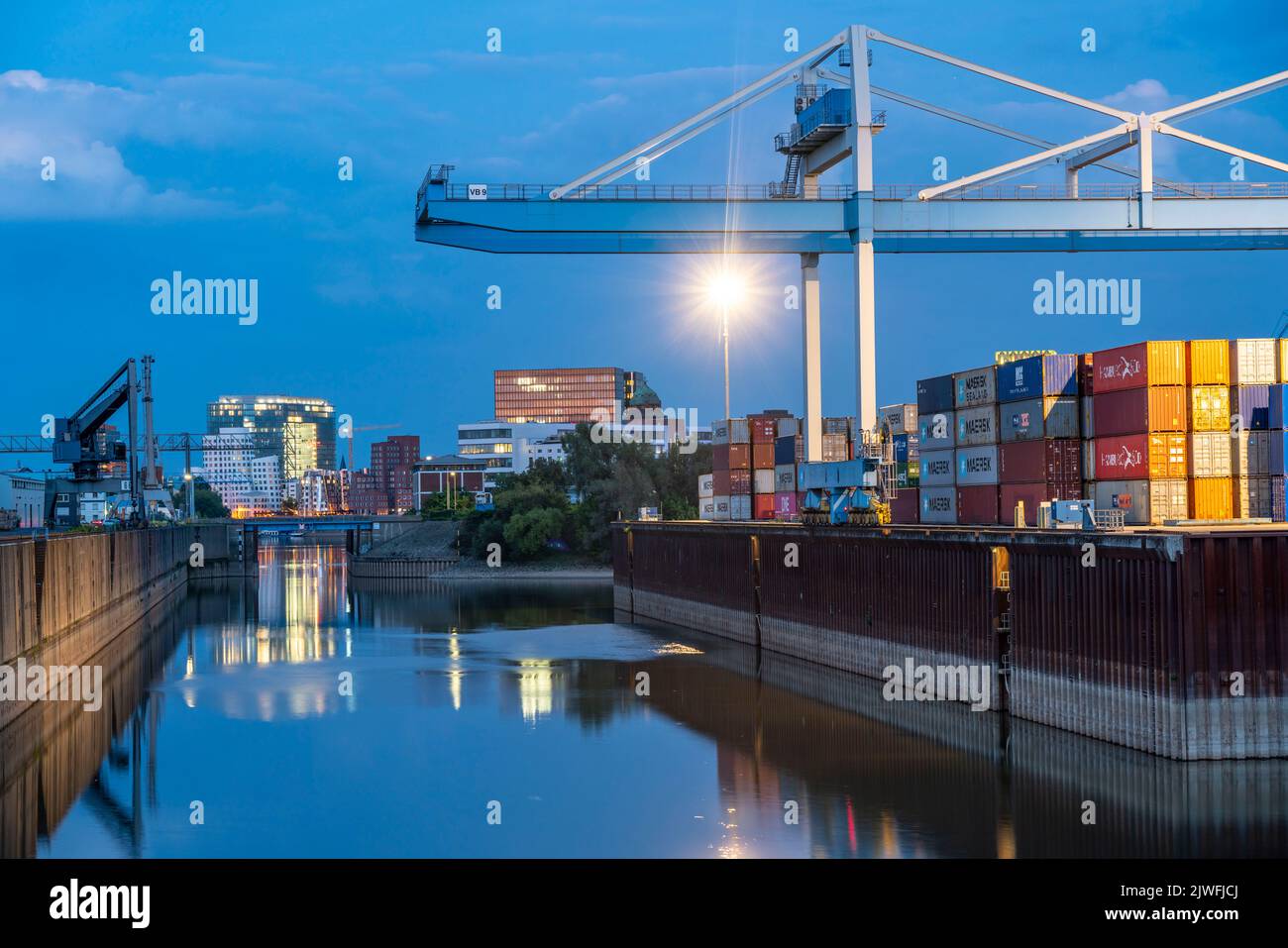 Port facilities, container terminal of DCH Düsseldorfer Container Hafen ...