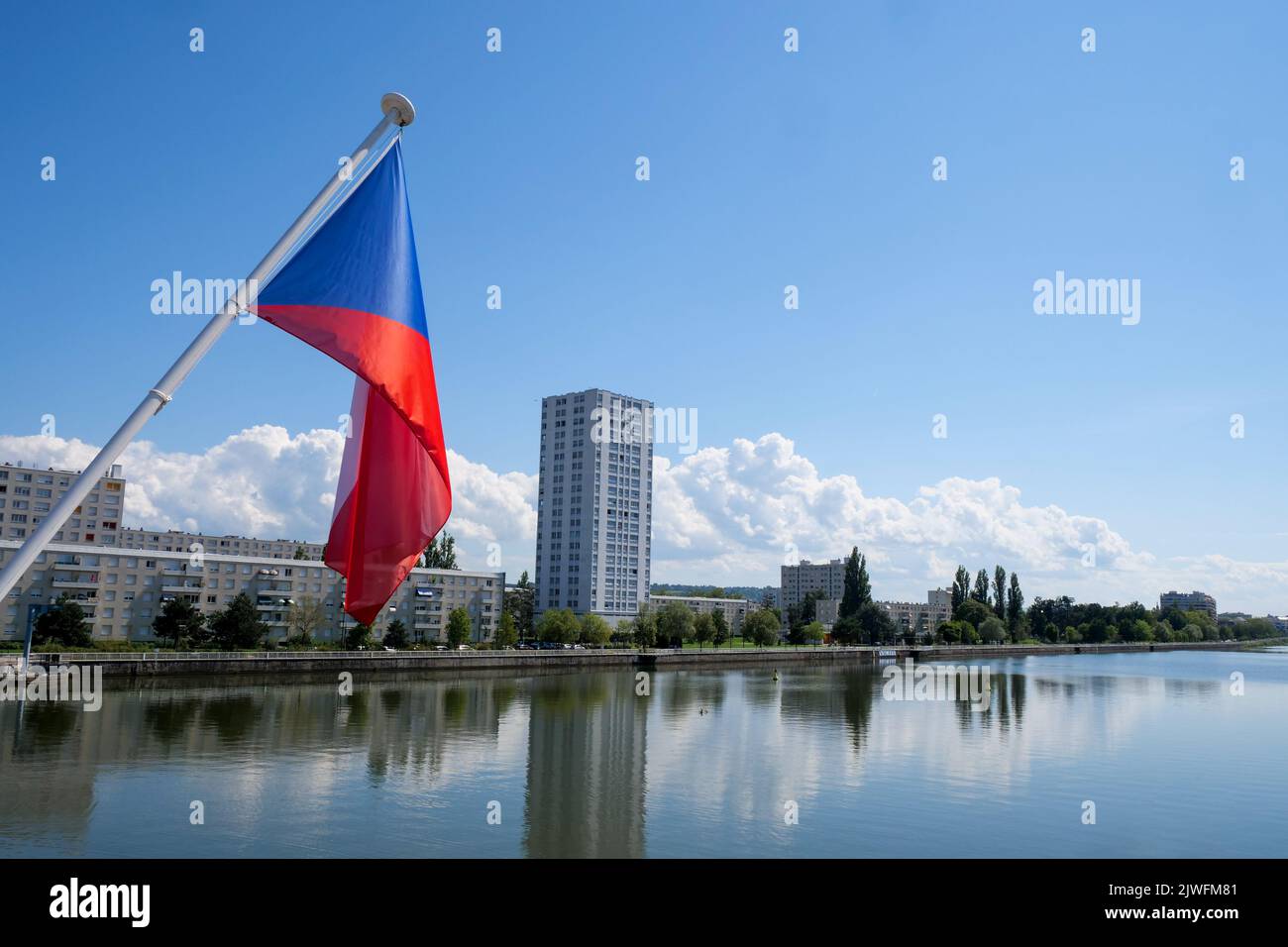 Allier Lake seen from the Europe Bridge, Vichy, Allier, AURA Region ...