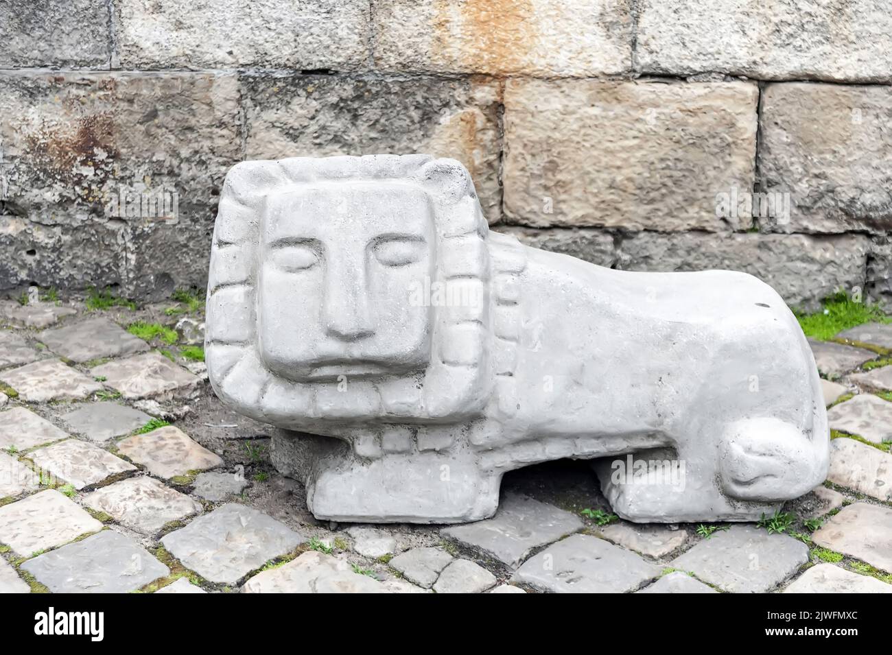 Sculpture of lion on the street of Lviv, Ukraine Stock Photo - Alamy