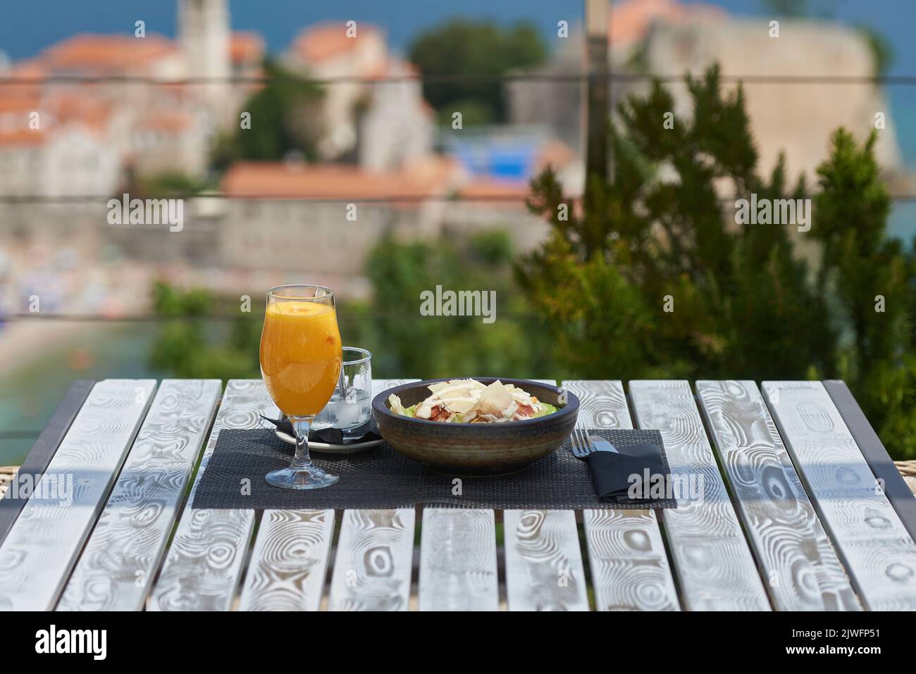 Restaurant breakfast table hi-res stock photography and images - Alamy