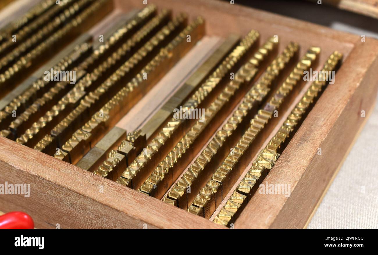 Modern type and gutenberg letters hi-res stock photography and images ...