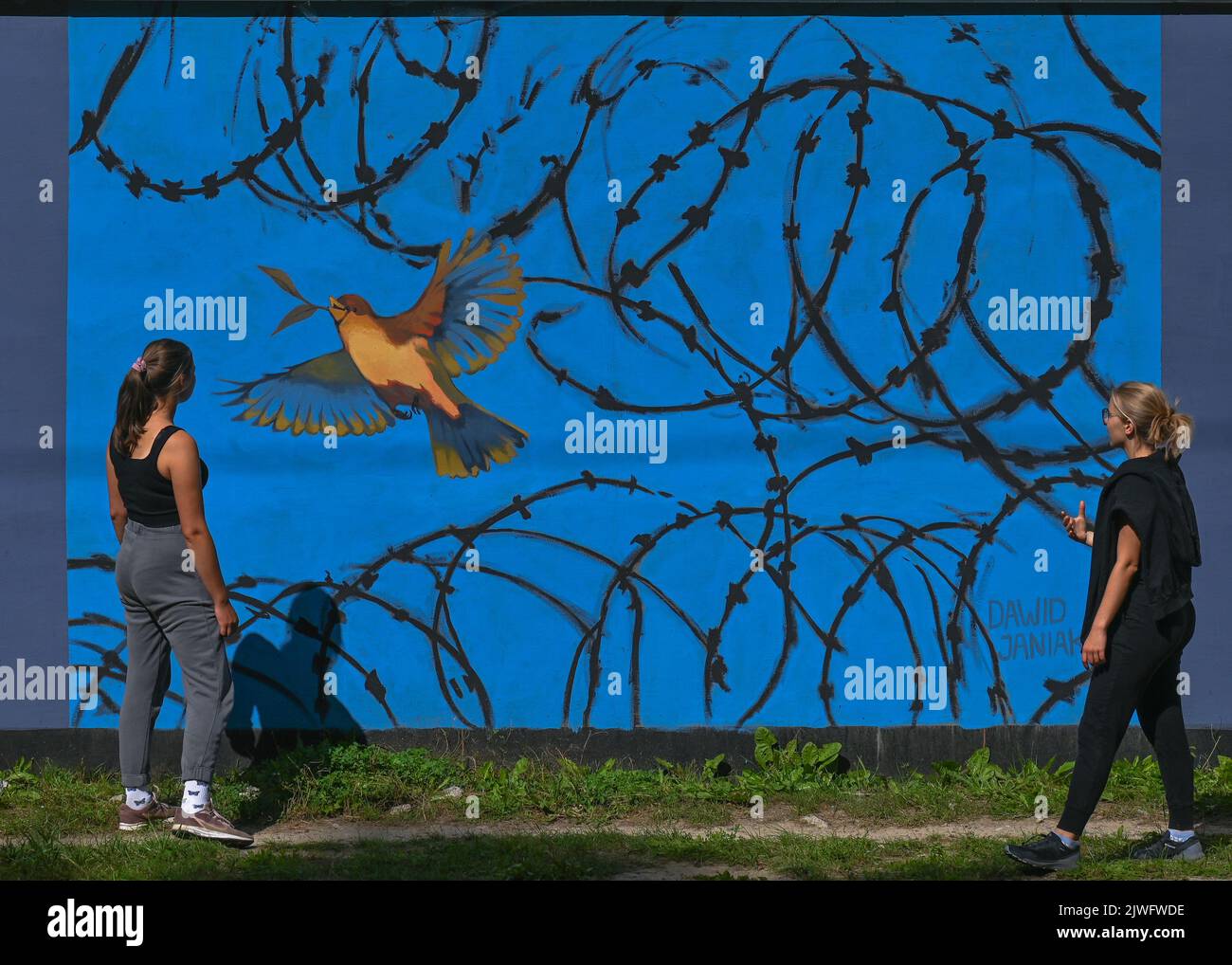GDANSK, POLAND. 05 September 2022. Two young women look at a pro ...