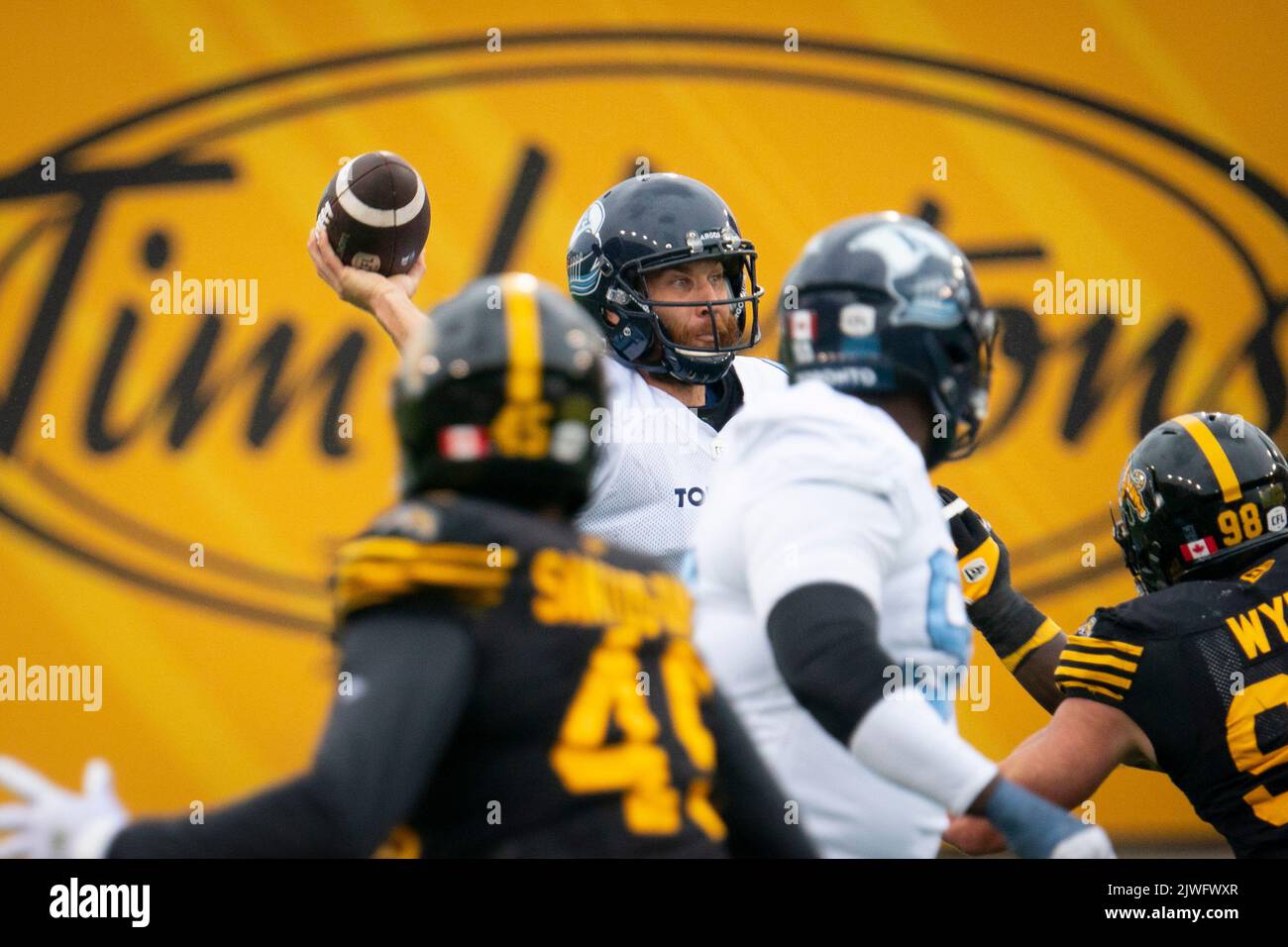Hamilton, Ont, September 5, 2022. Toronto Argonauts quarterback McLeod ...