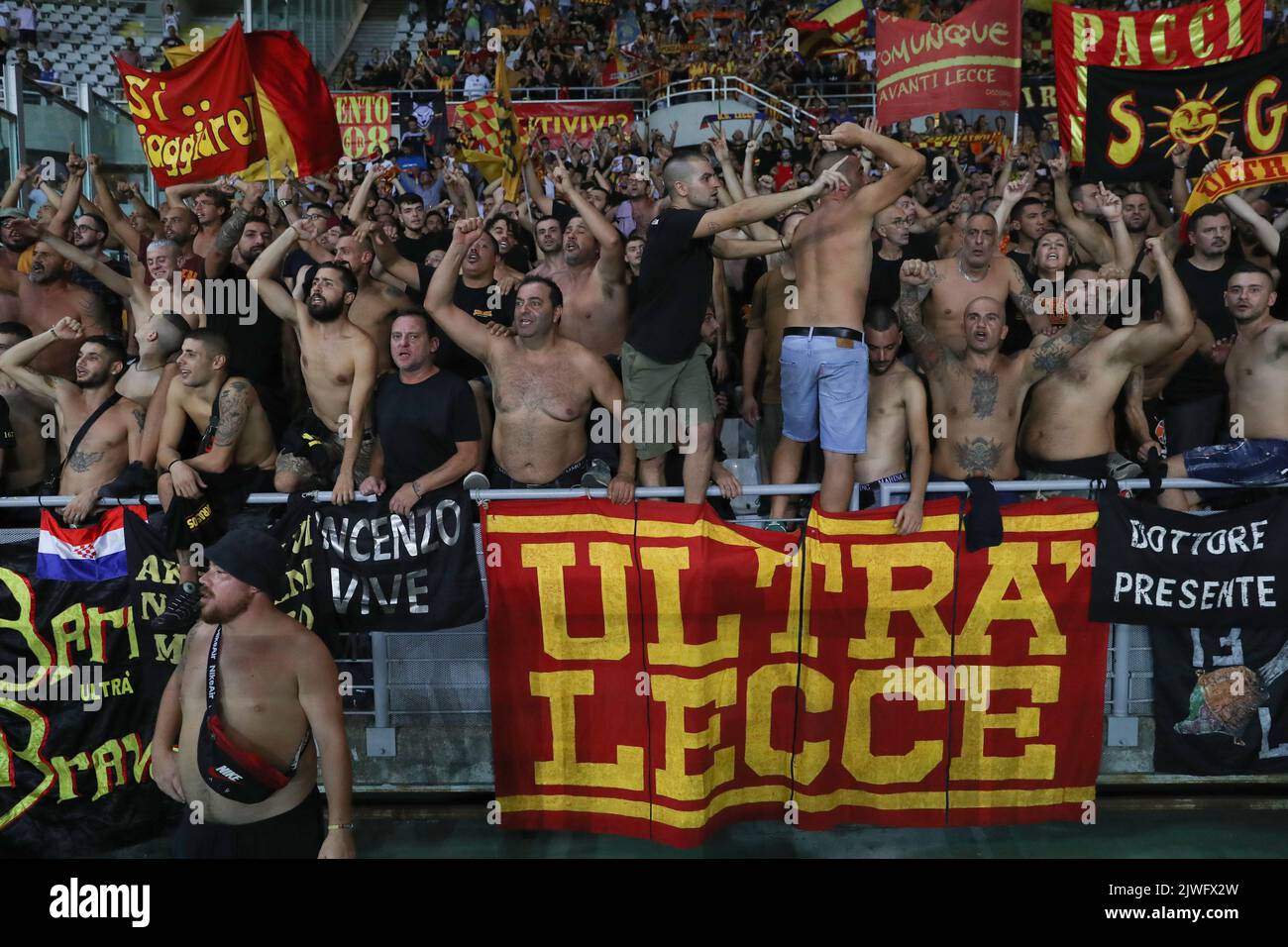 Turin, Italy. 5th Sep, 2022. US Lecce fans sing for their team during ...