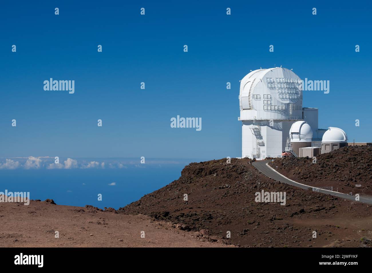 A landscape in Maui, Hawaii during the daytime Stock Photo - Alamy