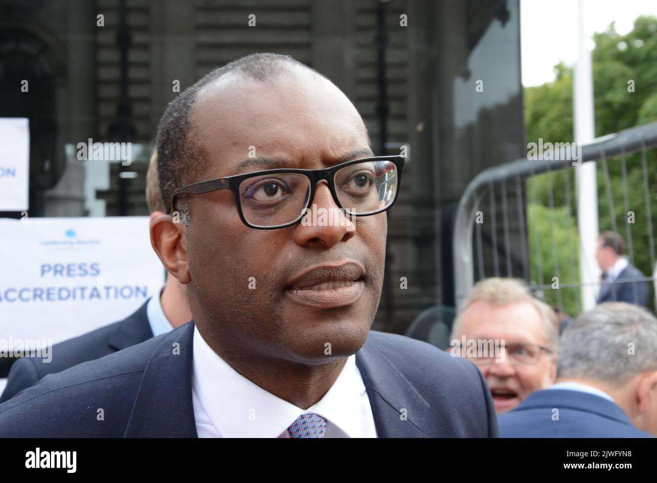 Truss supprter hi-res stock photography and images - Alamy