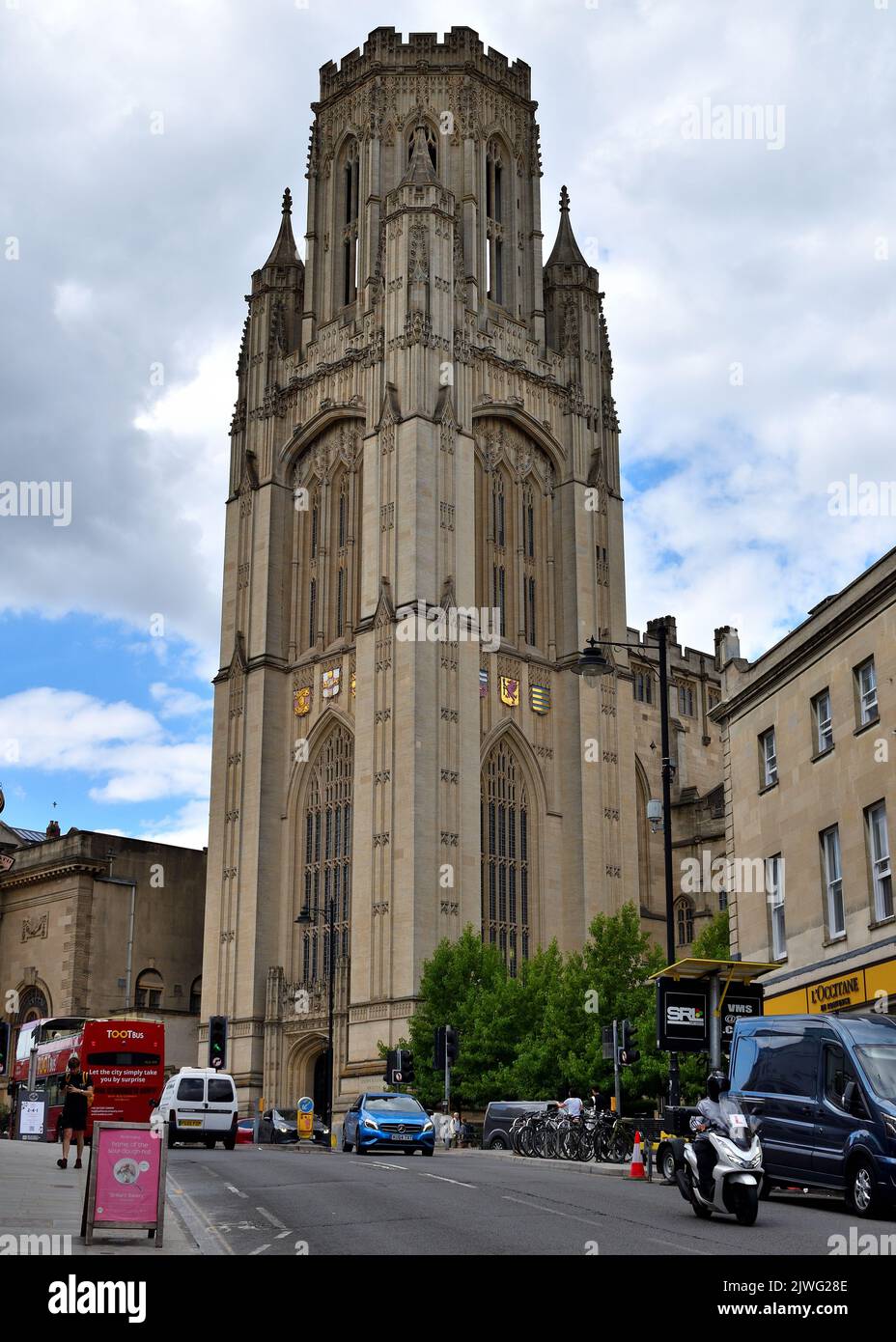 Banksy bristol ship hi-res stock photography and images - Alamy