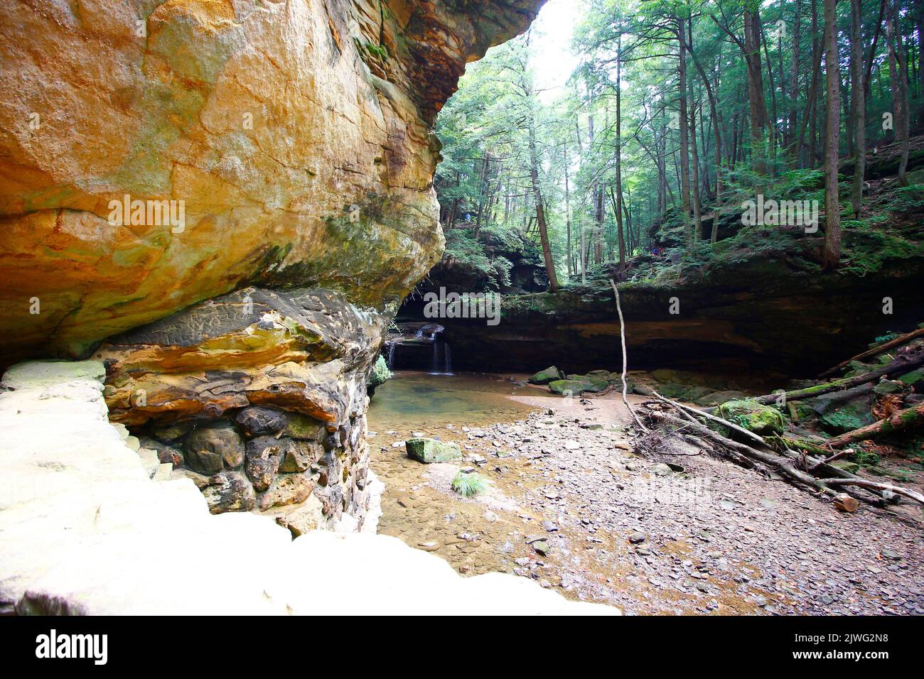 Old Man's Cave in Summer, Hocking Hills State Park, Ohio Stock Photo ...