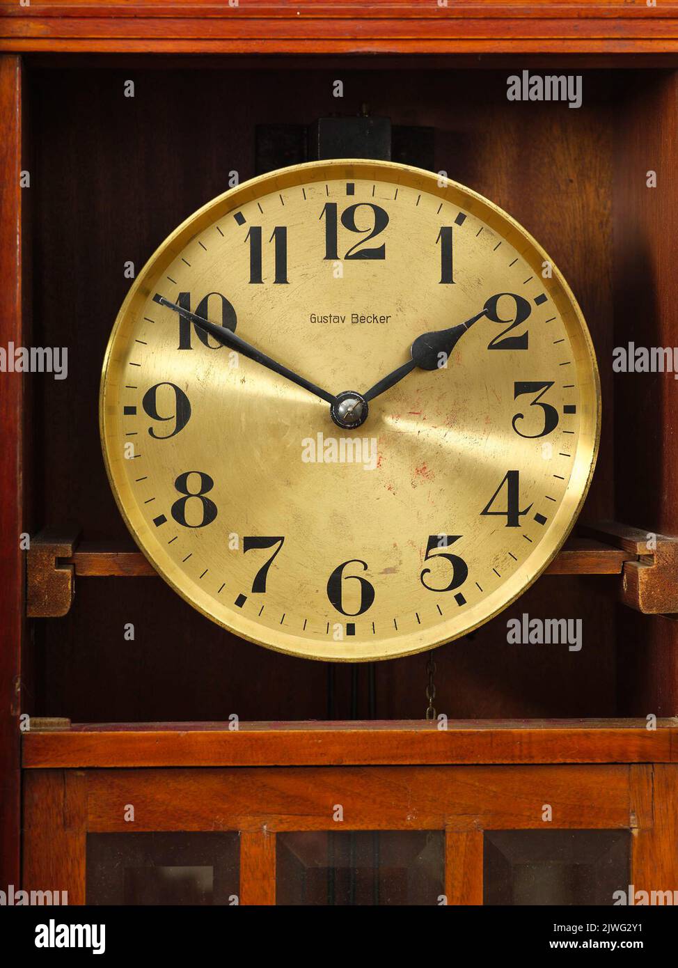 Longcase clock. Gustav Becker. Vereinigte Freiburger Uhrenfabriken ...