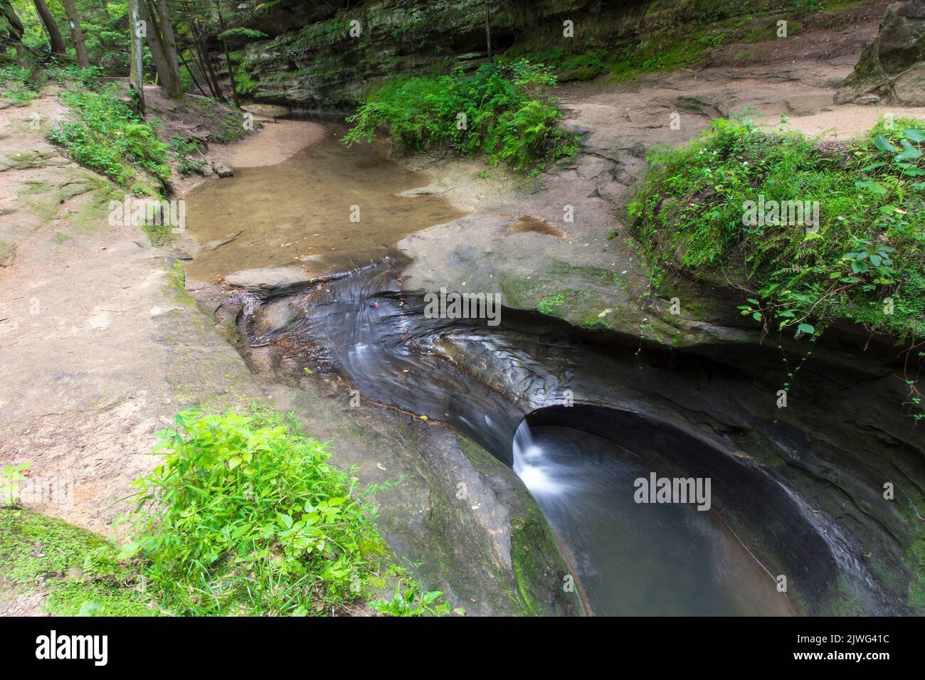 Old Man's Cave in Summer, Hocking Hills State Park, Ohio Stock Photo ...