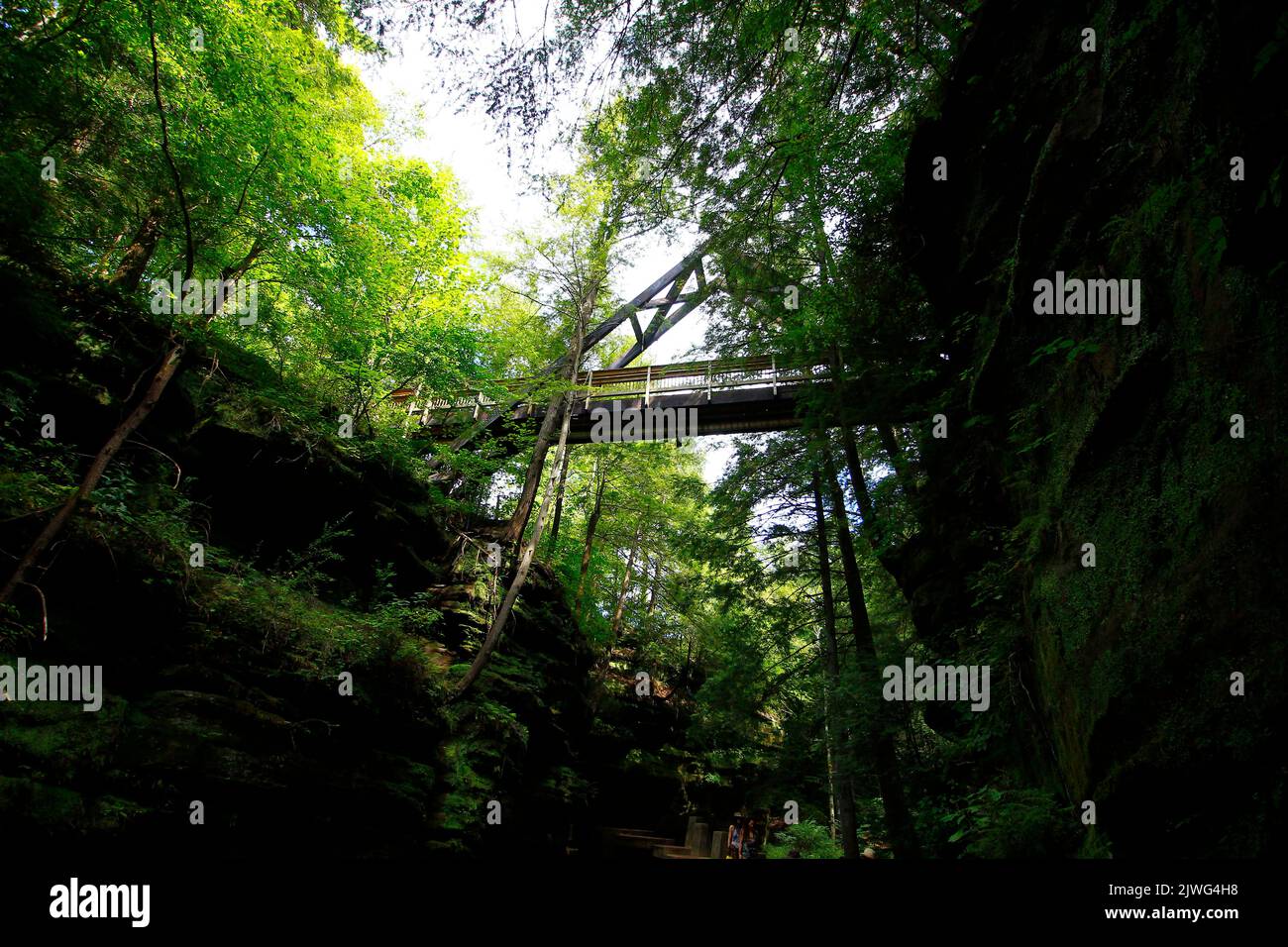 Old Man's Cave in Summer, Hocking Hills State Park, Ohio Stock Photo ...