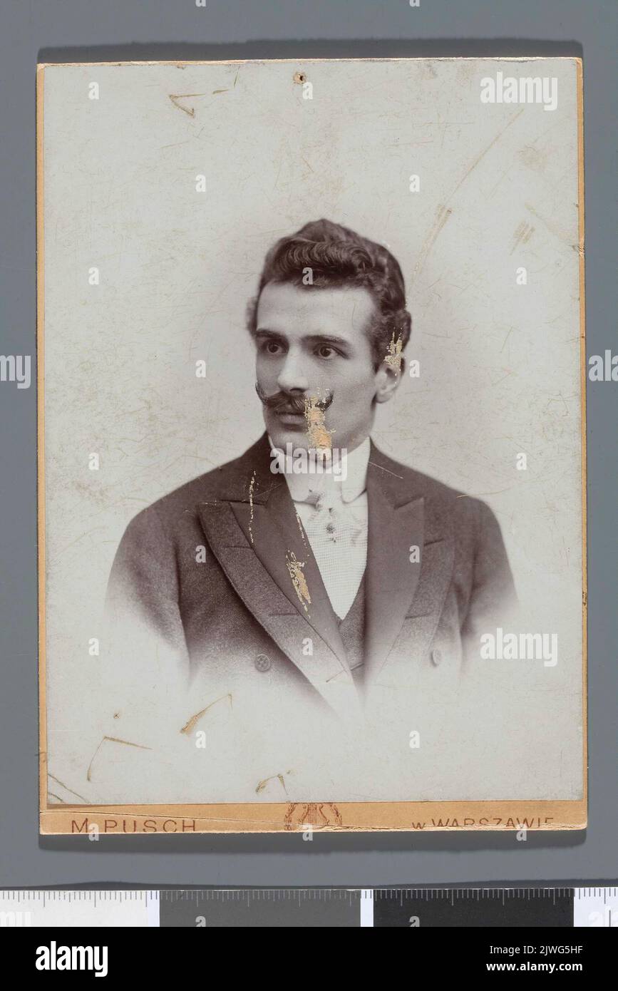 Portrait of Józef Śliwiński (1865-1930), pianist and conductor (bust ...