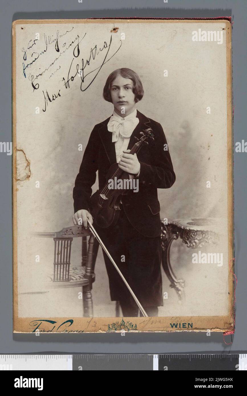 Portrait of Max Wolfsthal (c. 1887-?), violinist (entire figure with ...