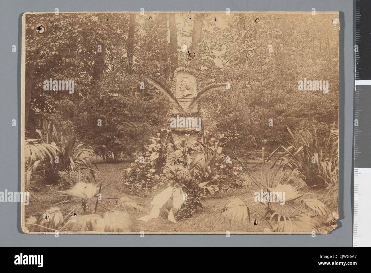 Frederic Chopin monument in park. unknown, photographer Stock Photo - Alamy