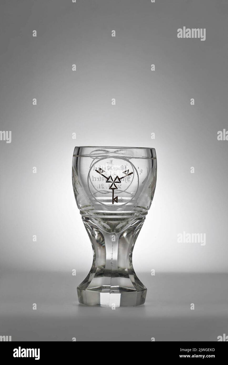 Key masonic symbol hi-res stock photography and images - Alamy