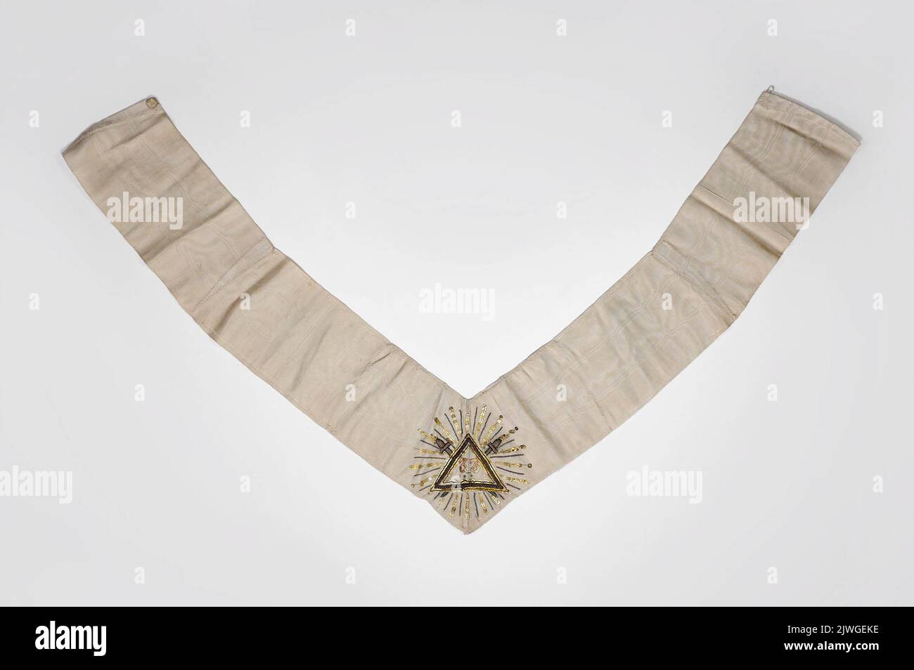 Masonic necklace (sautoir) with the sign of the 33rd degree of the ...