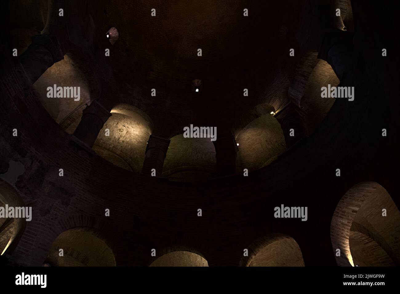 Wall with arches and ceiling of a round shaped church Stock Photo - Alamy