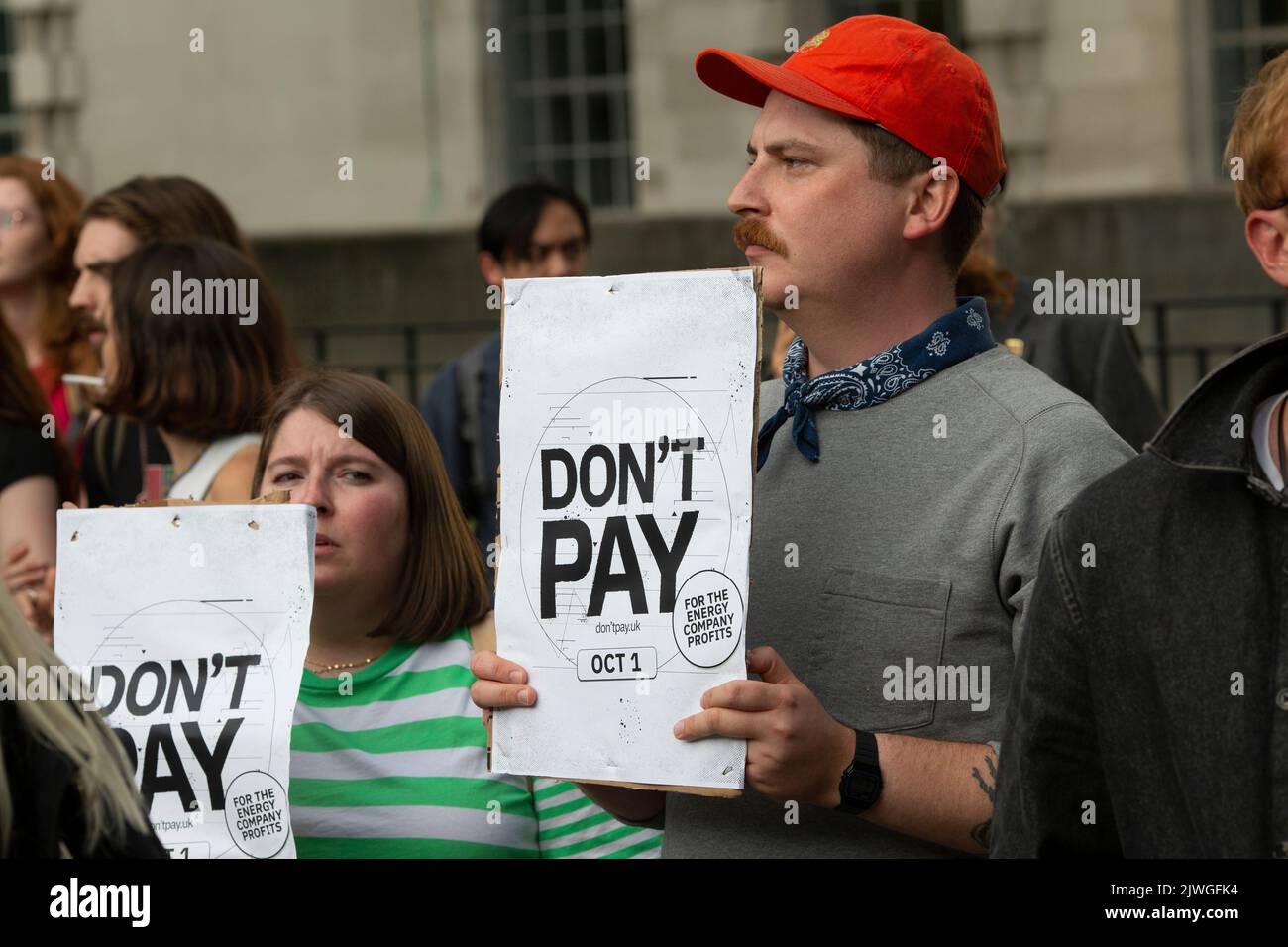 Cancel our direct debits hi-res stock photography and images - Alamy