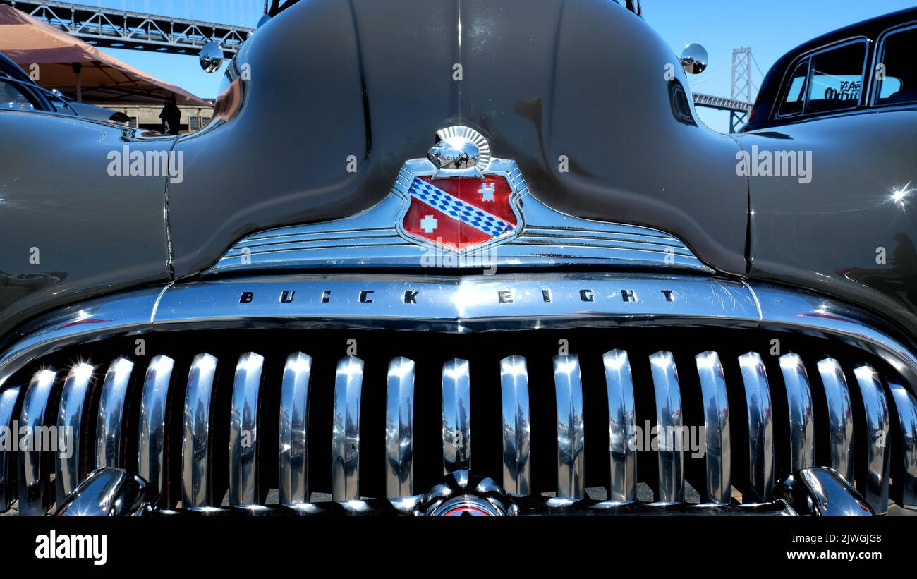 Buick Eight shield logo above the grill of a 1947 Buick Super Series 50 ...