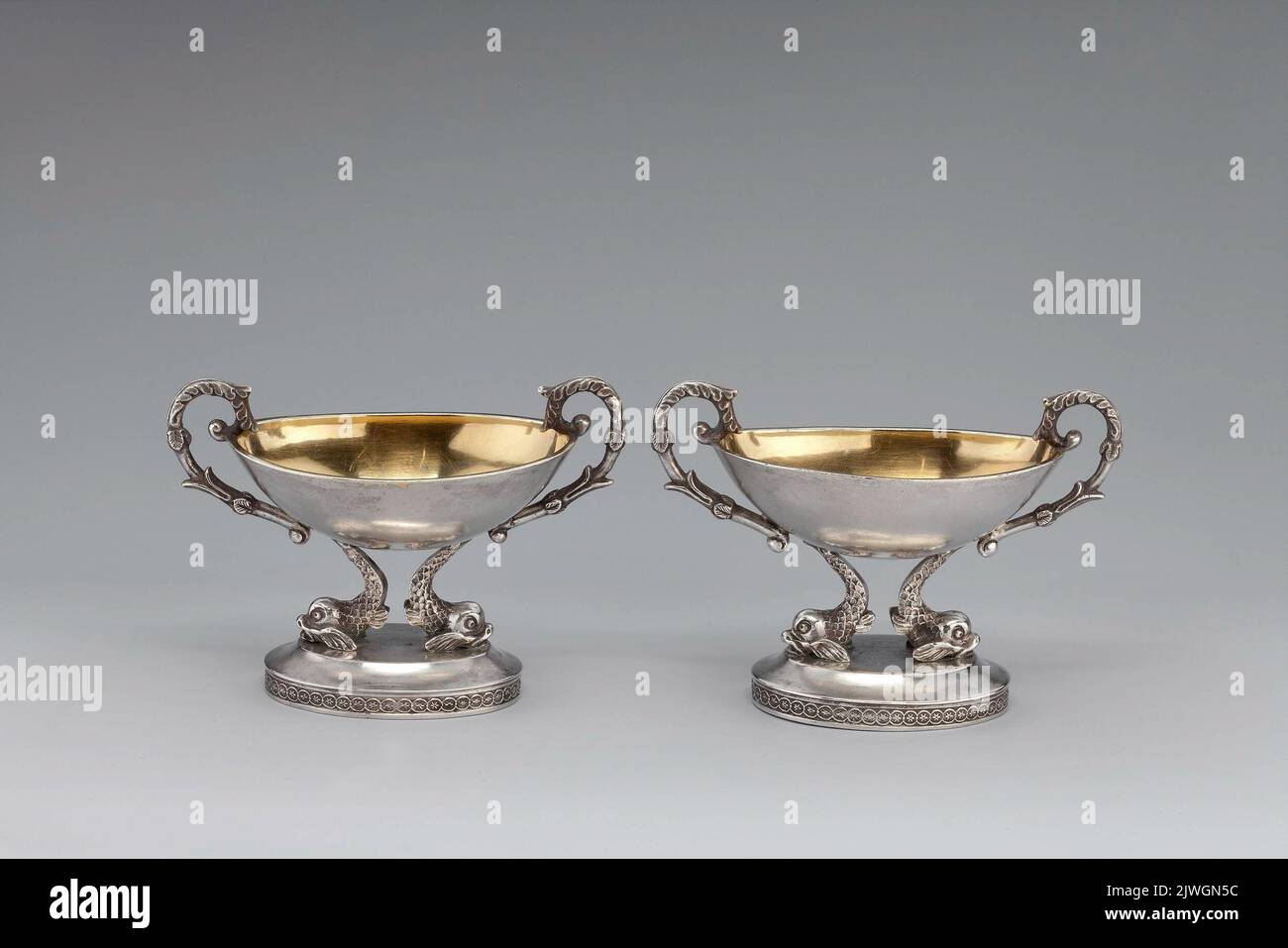 Pair of salt cellars on dolphins. Lilpop (Warszawa ; firma złotnicza ...