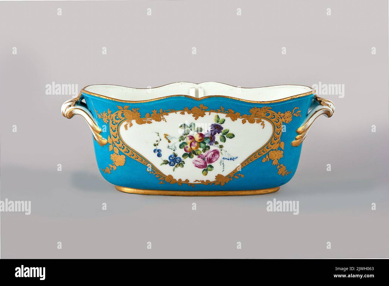 Bottle cooling vessel from Louis XV’s dinner set. Vavasseur, Francois ...