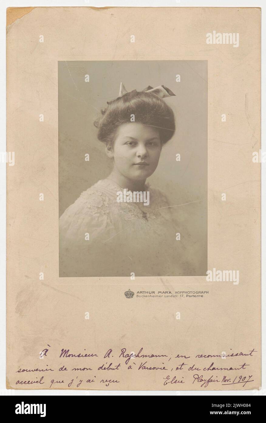 Portrait of Elsie Playfair (1884-?), Australian violinist (bust ...