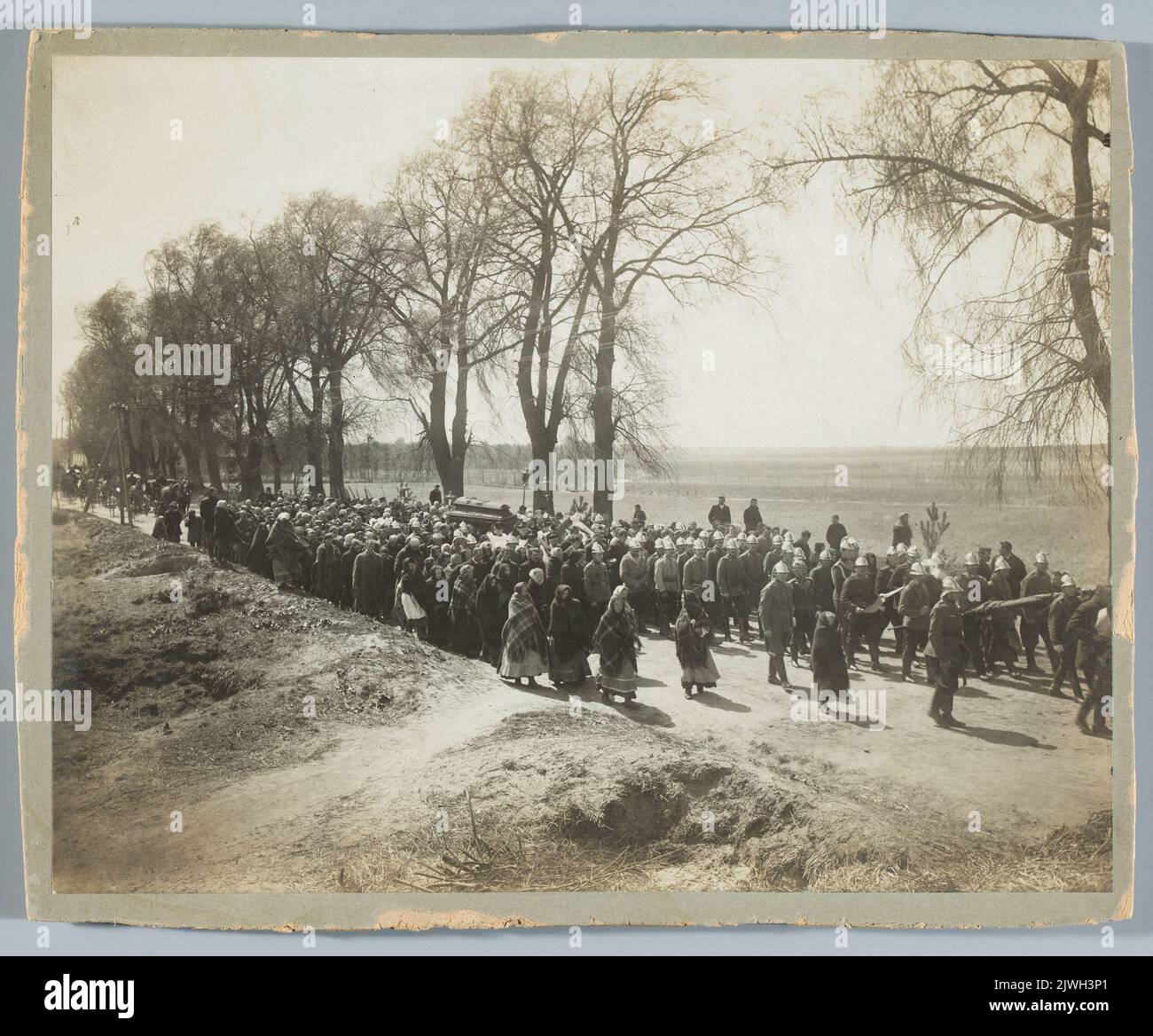 Funeral of Aleksander Mazaraki senior (1852-1919). unknown ...