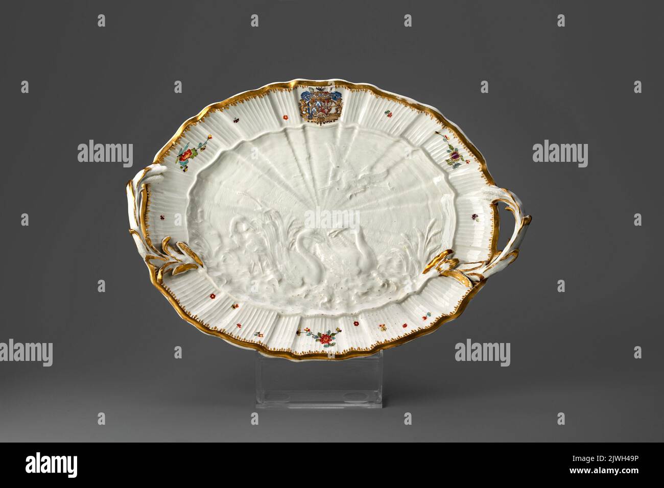 Oval platter. Eberlein, Johann Friedrich (1695-1749), sculptor ...