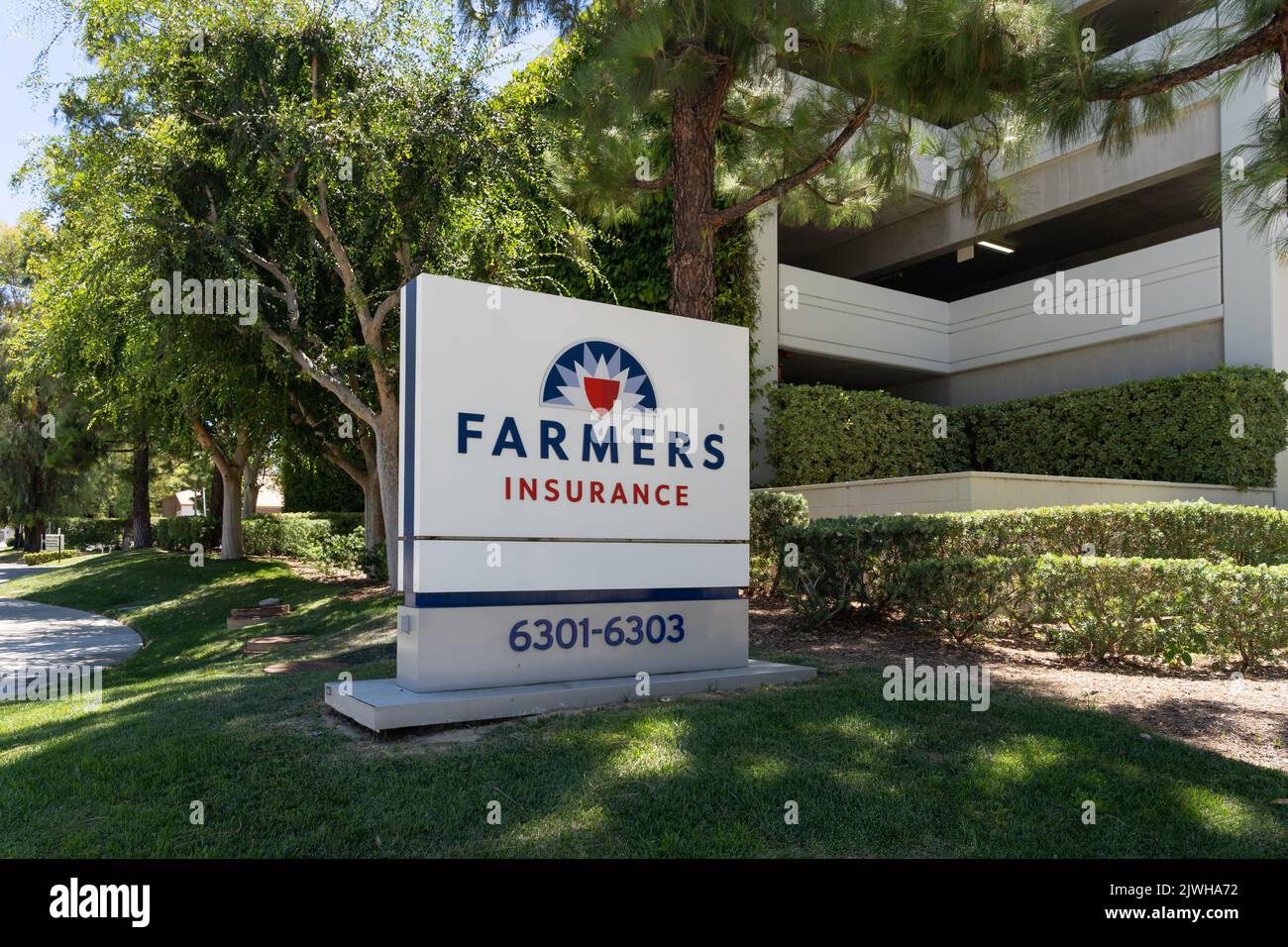 Farmers Insurance headquarters in Woodland Hills, CA, USA Stock Photo ...