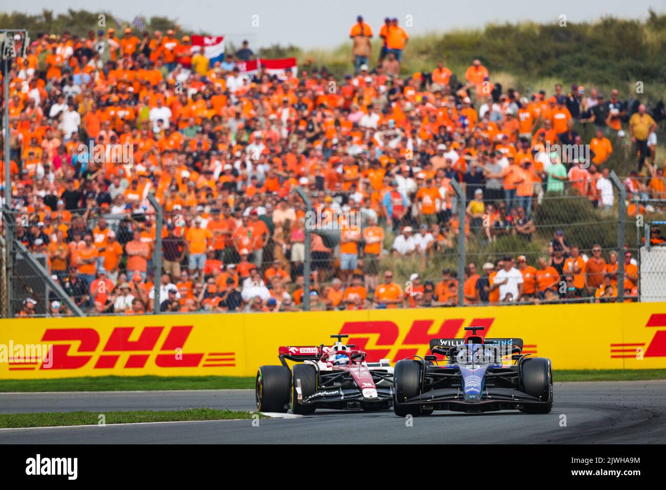 23 ALBON Alexander (tha), Williams Racing FW44, 77 BOTTAS Valtteri (fin ...
