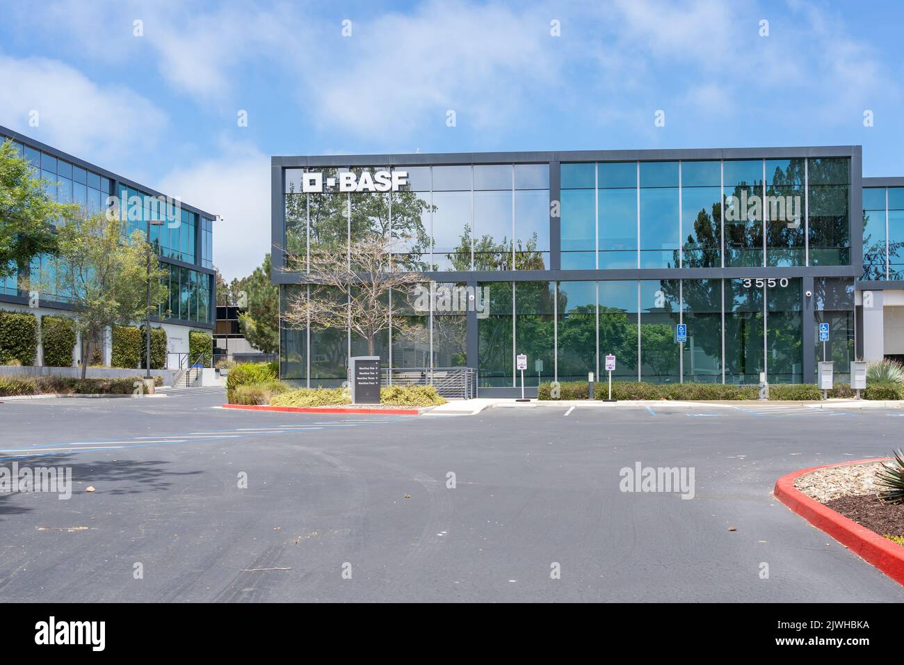 Basf logo hi-res stock photography and images - Alamy