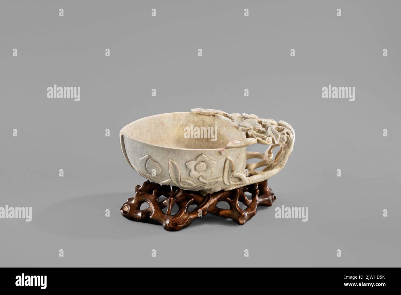 Peach form hi-res stock photography and images - Alamy