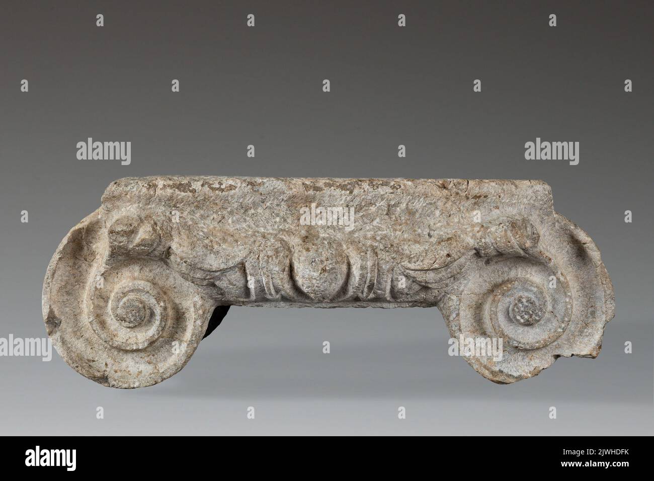 Ionian capitals hi-res stock photography and images - Alamy