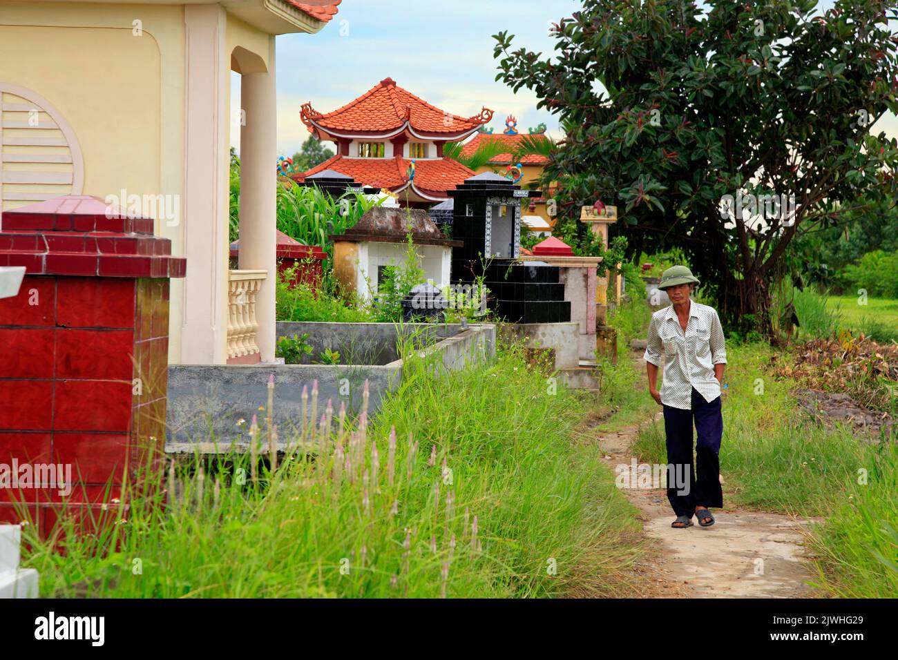 Grave and gravestone in Vietnamese cemetery, Hai Phong, Vietnam Stock ...