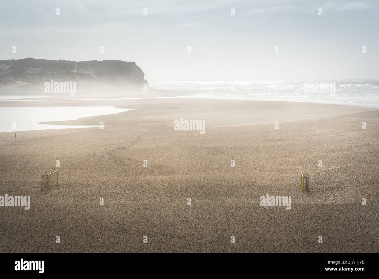 Soccer field seashore hi-res stock photography and images - Alamy