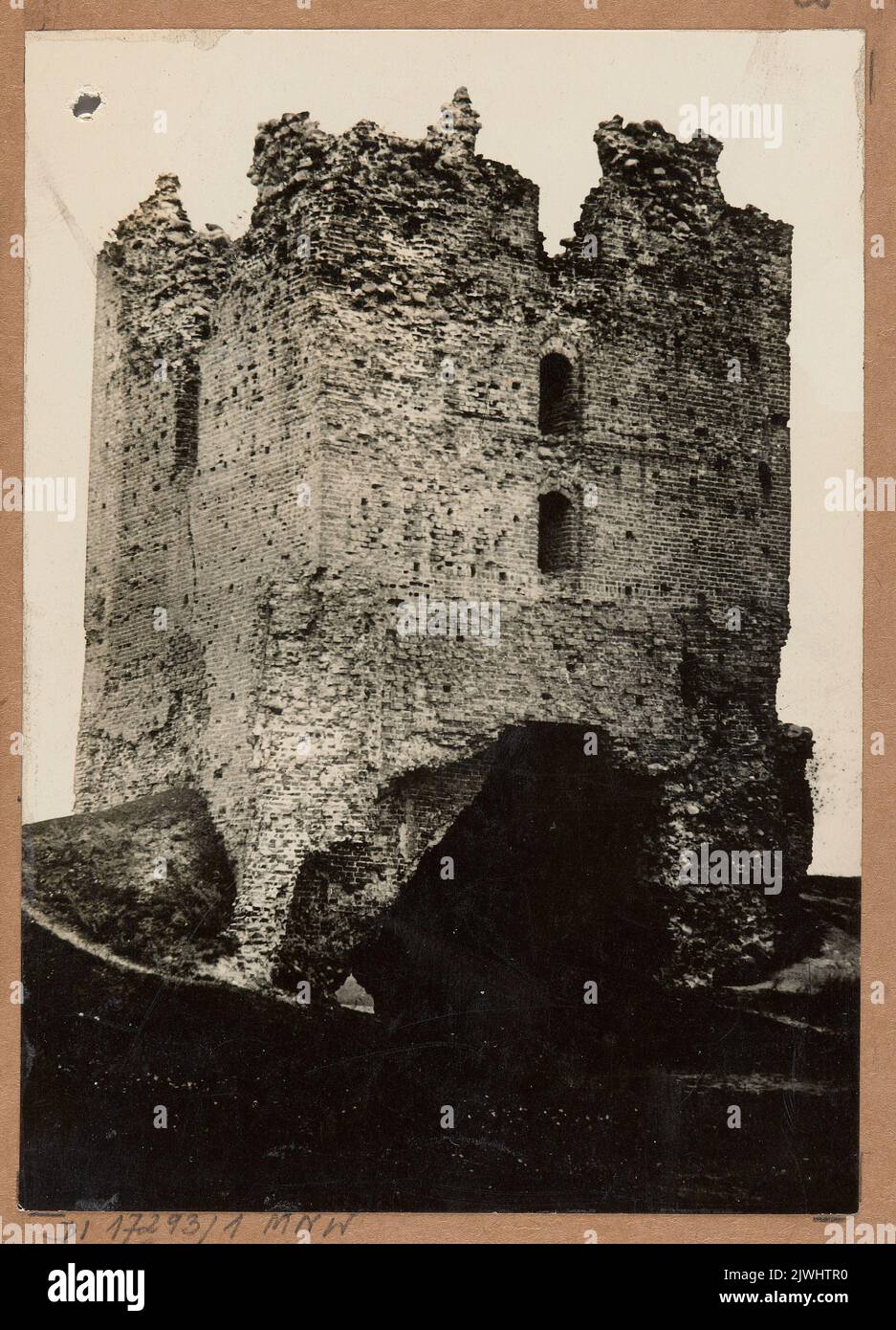 Nowogródek (curr. Navahrudak, Belarus). Castle ruins – view of one of ...